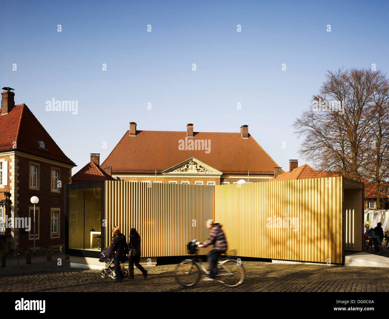 Goldene Pracht Pavillon, Muenster, Germany. Architect: modulorbeat ...