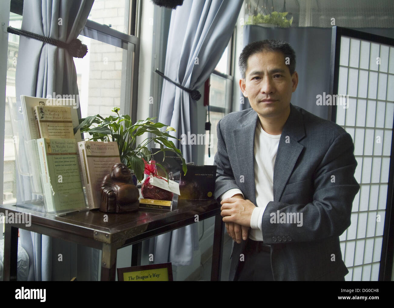 Lean doctor hi-res stock photography and images - Alamy