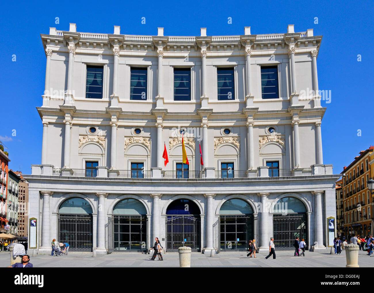Real theatre madrid hi-res stock photography and images - Alamy