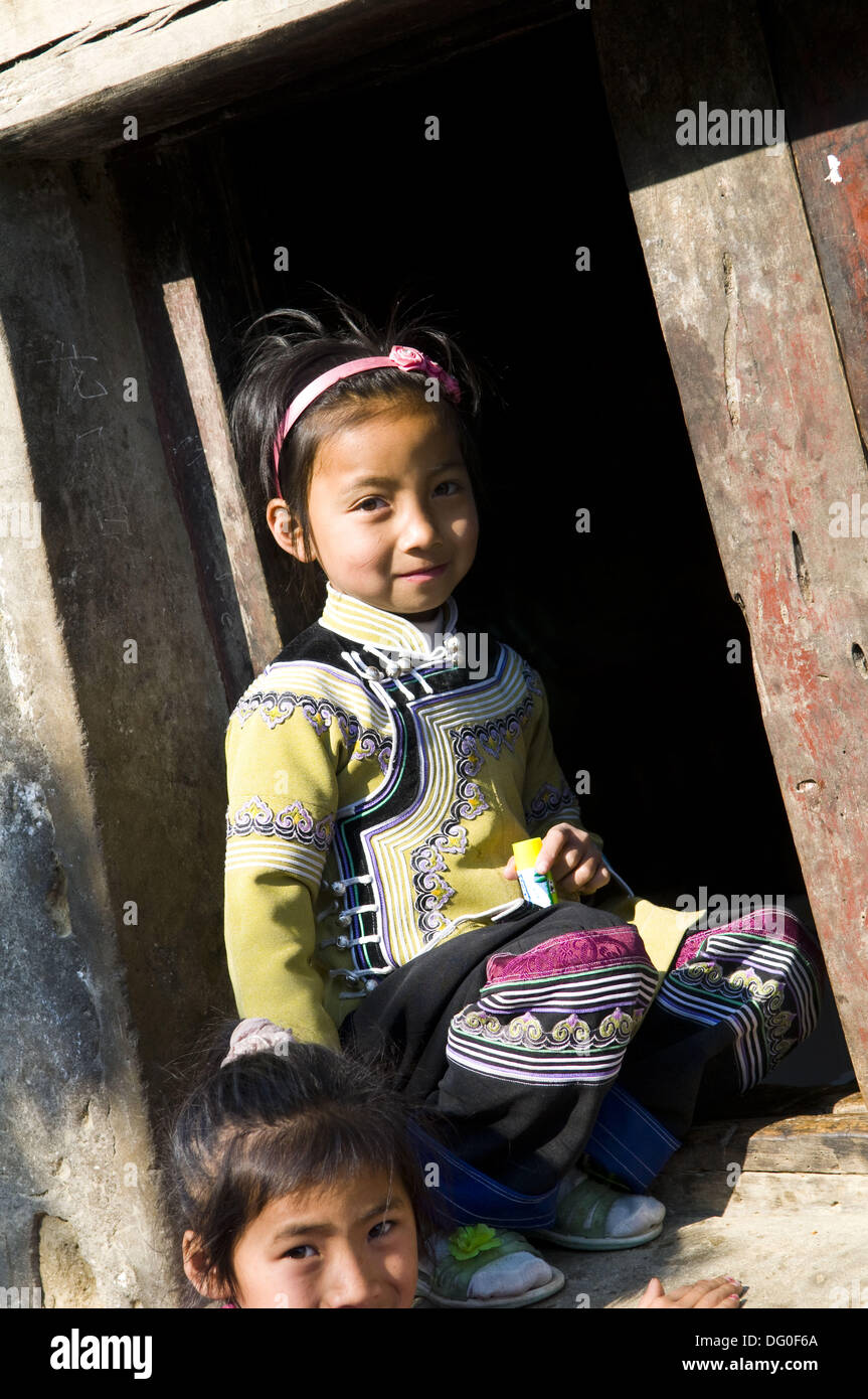 Hani Tribe High Resolution Stock Photography and Images - Alamy