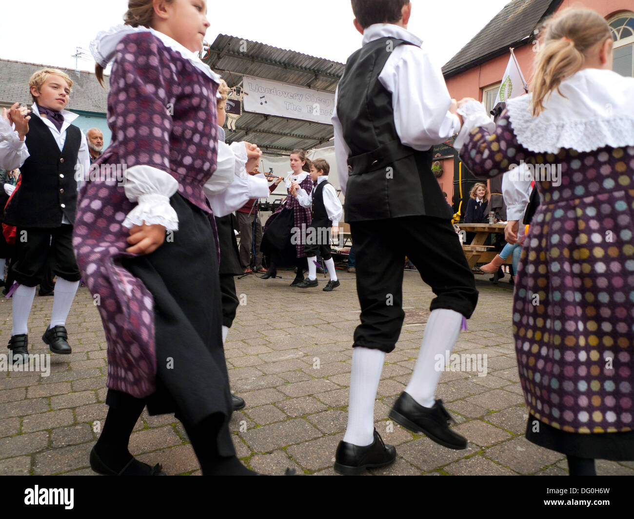 Children from Menter Bro Dinefwr perform traditional Welsh folk dance ...