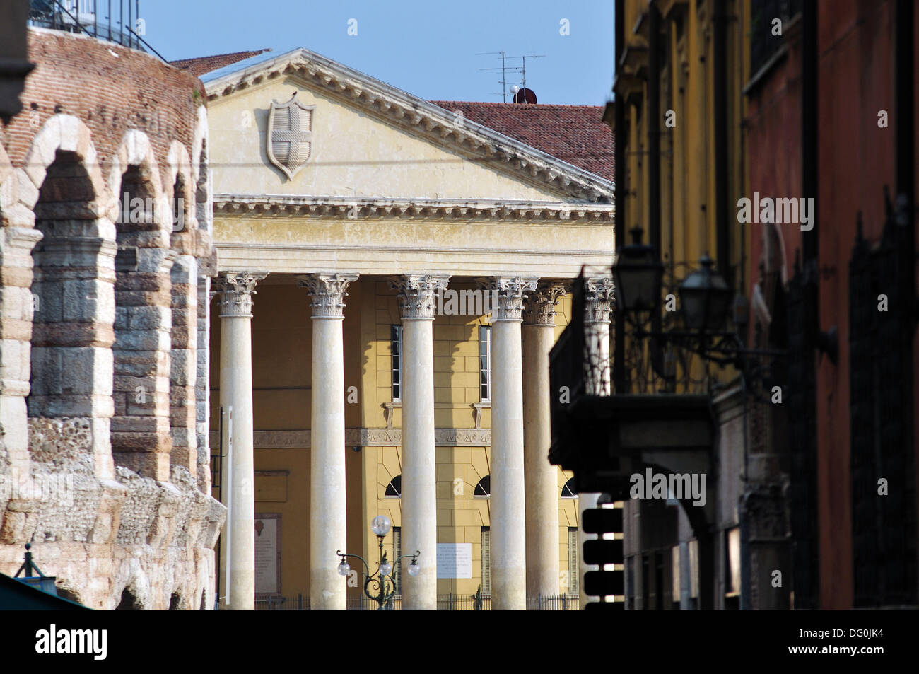 Verona palazzo barbieri hi-res stock photography and images - Alamy