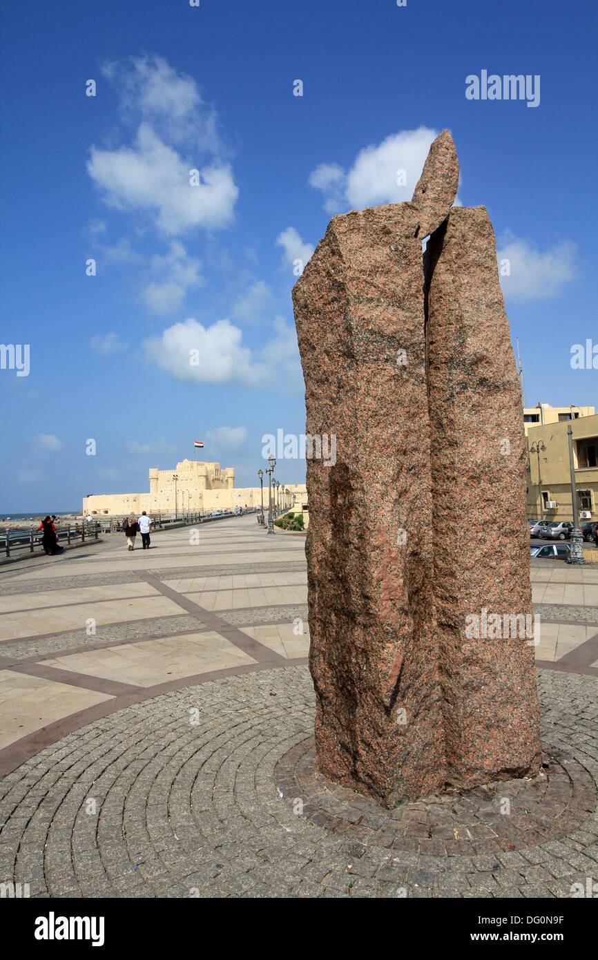 Monument at Fort of Qaitbay, Alexandria, Egypt Stock Photo - Alamy