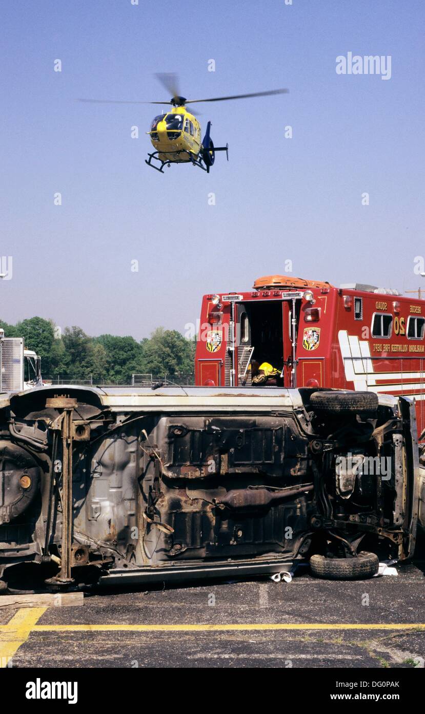 Helicopter wreck hi-res stock photography and images - Alamy