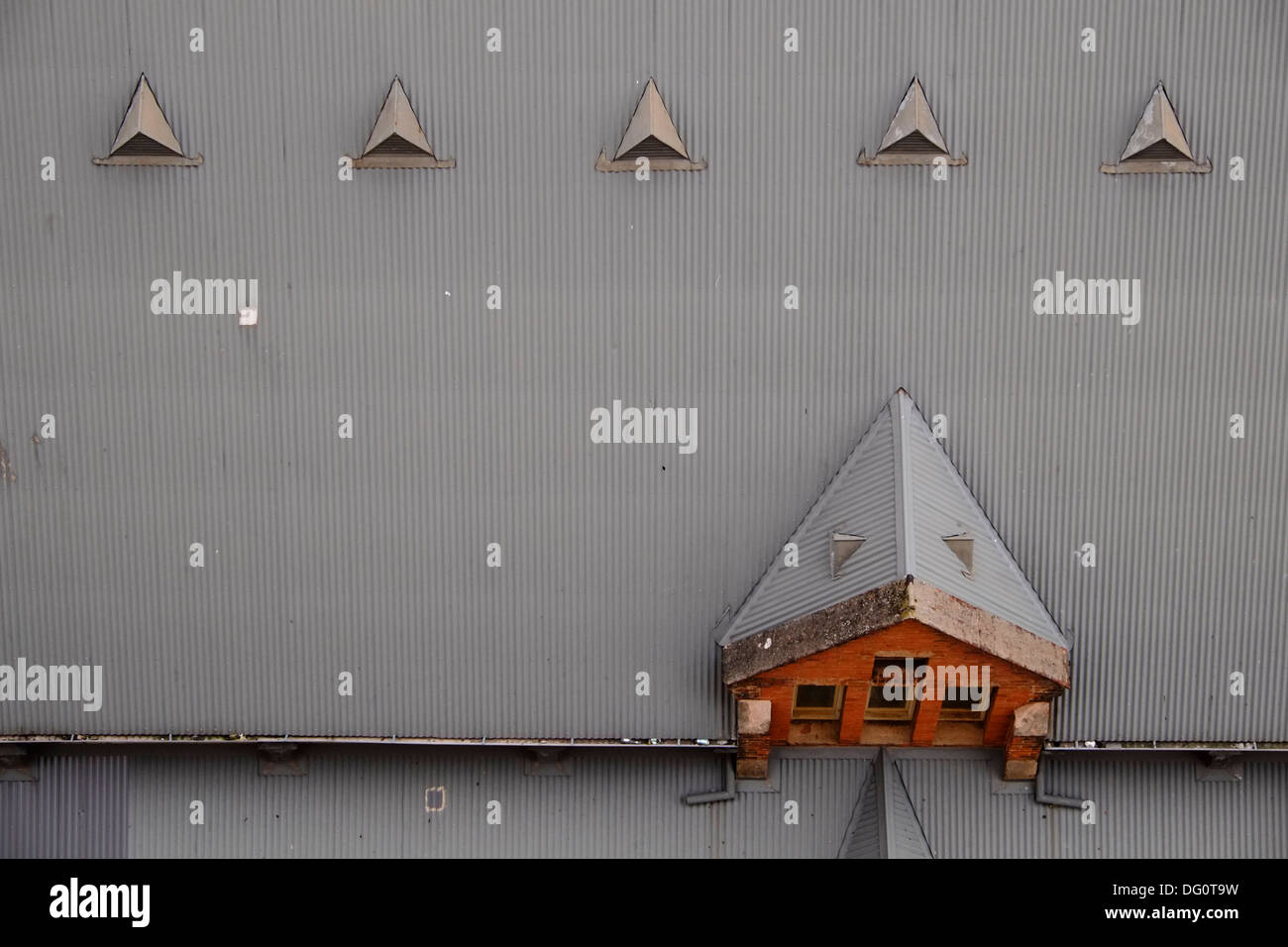 Rooftop landscapes hi-res stock photography and images - Alamy