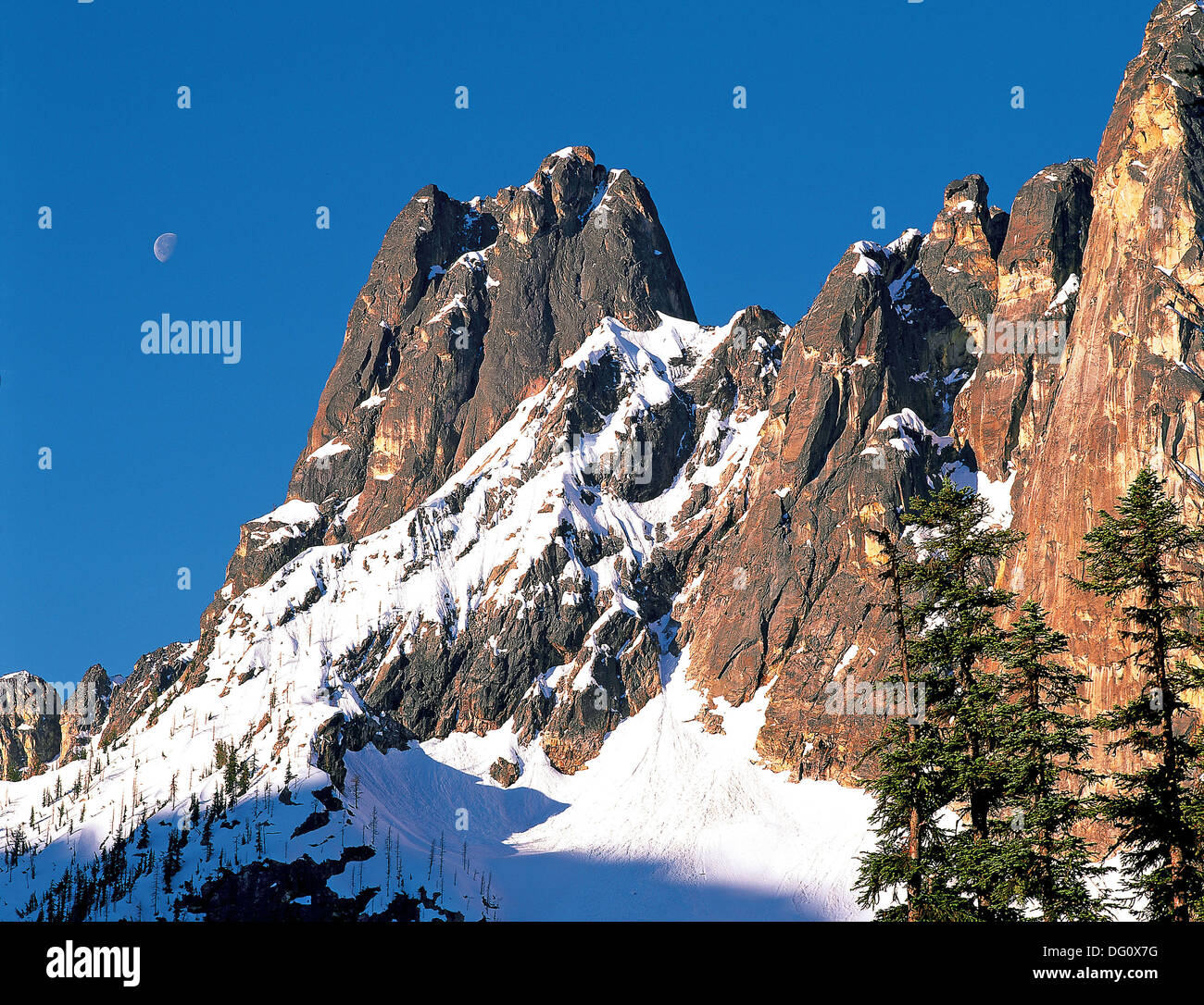 Liberty bell mountain from north hi-res stock photography and images ...