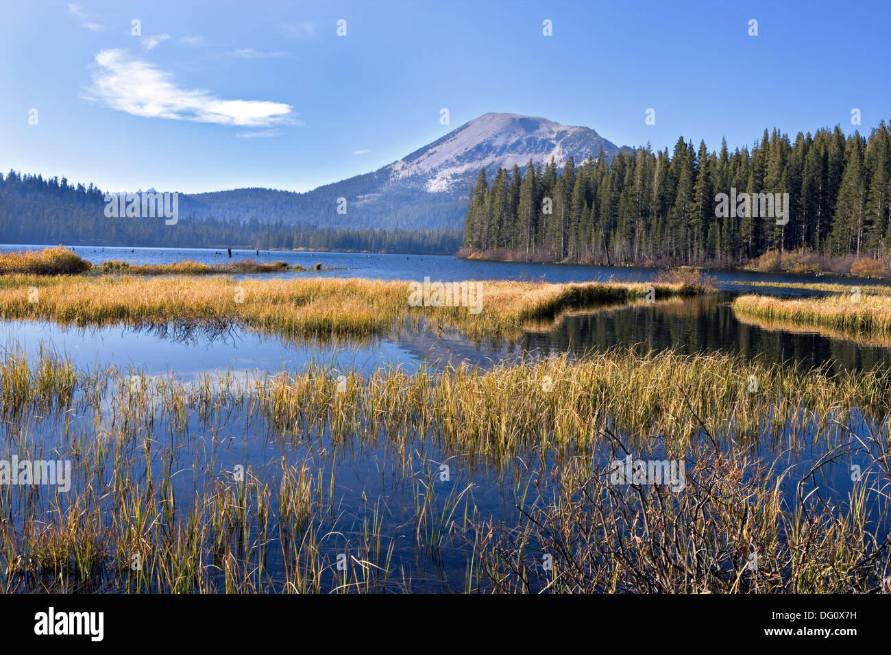 Day on mammoth lake hi-res stock photography and images - Alamy