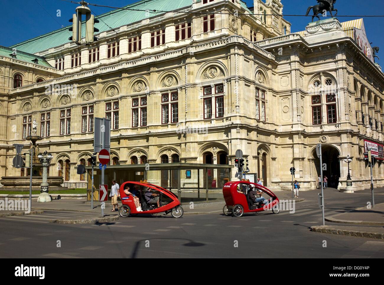 Opera house window hi-res stock photography and images - Alamy