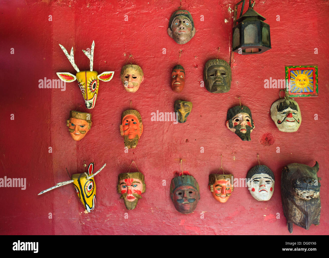 Tribal wall hi-res stock photography and images - Alamy