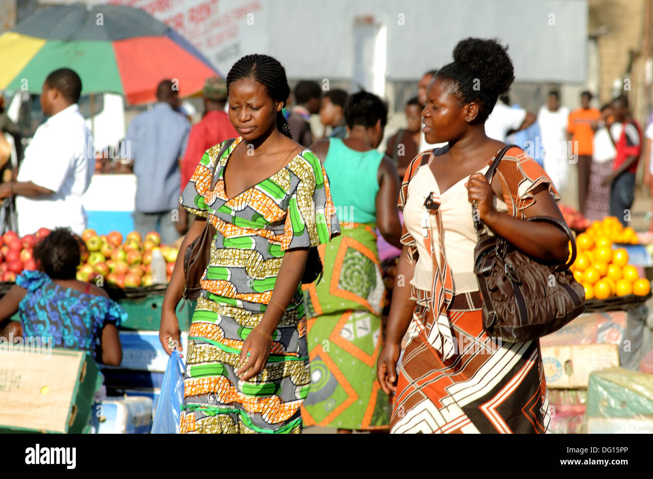 Zambia Street Scene High Resolution Stock Photography and Images - Alamy