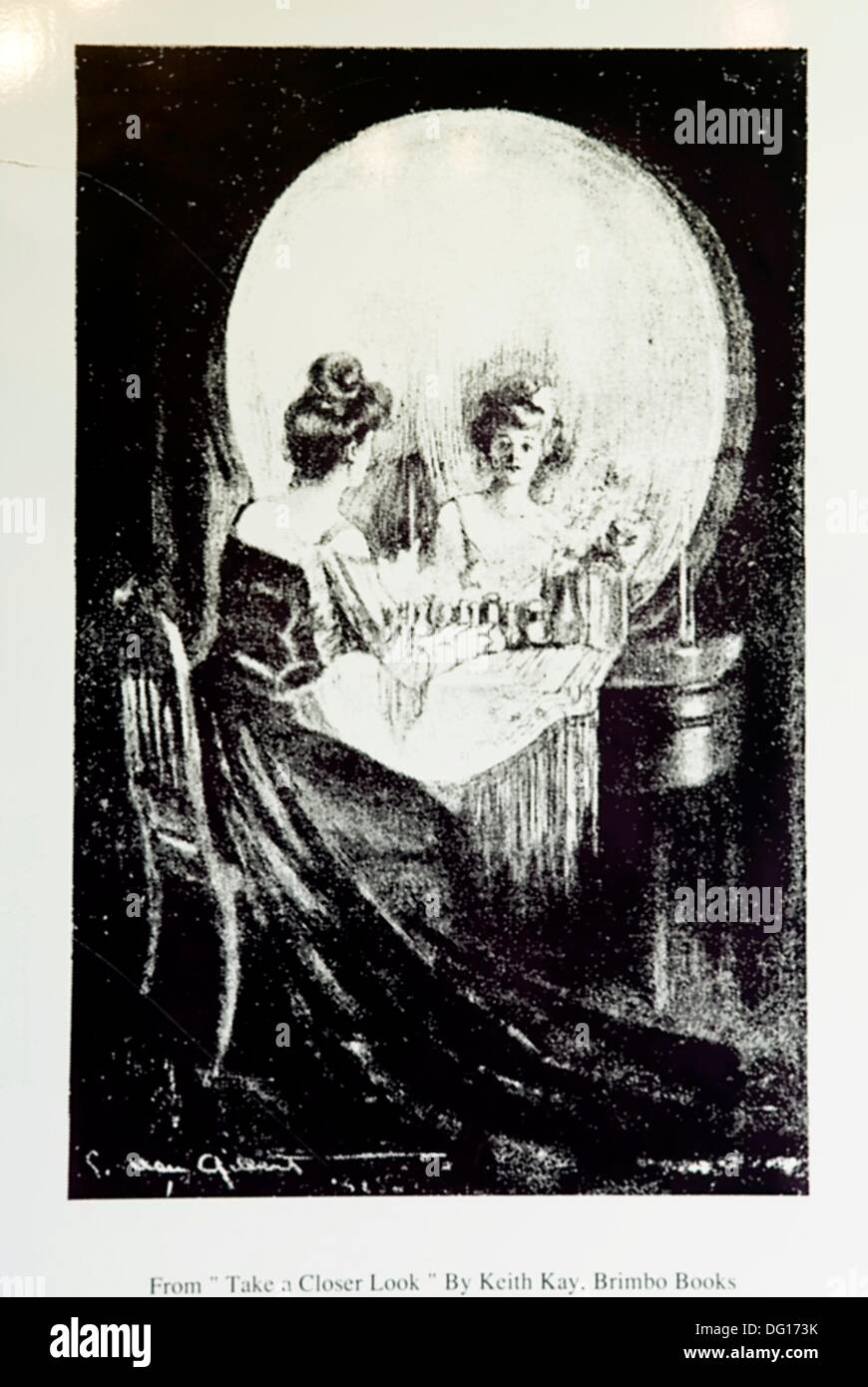 Macabre hi-res stock photography and images - Alamy