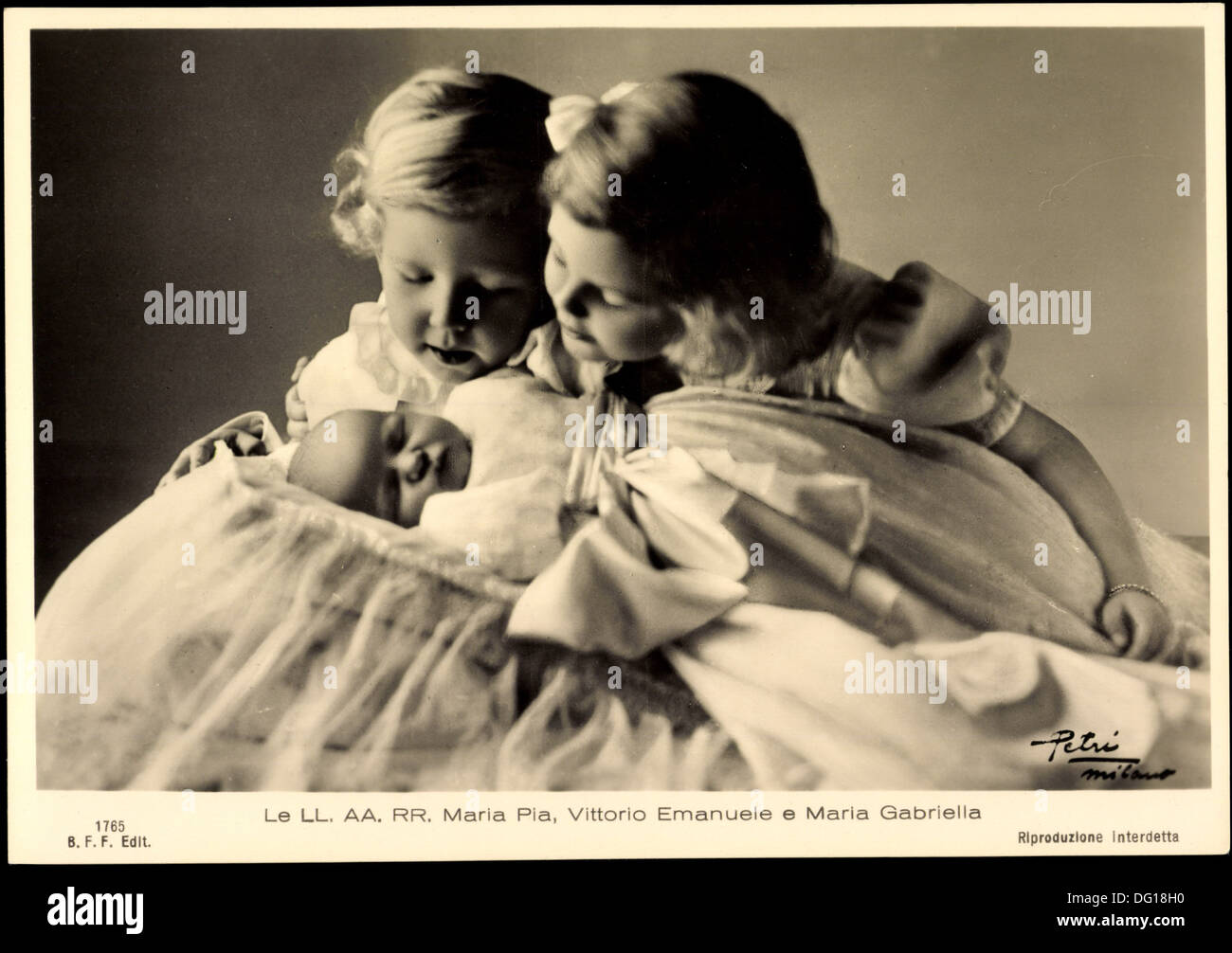 Maria gabriella hi-res stock photography and images - Alamy