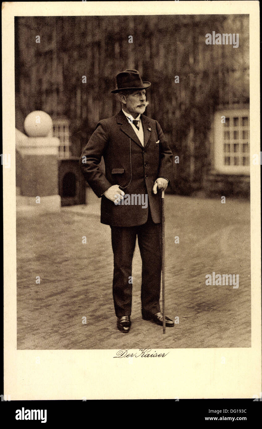 Ak Kaiser Wilhelm II. von Preußen, Anzug, Gehstock, Doorn Stock Photo ...