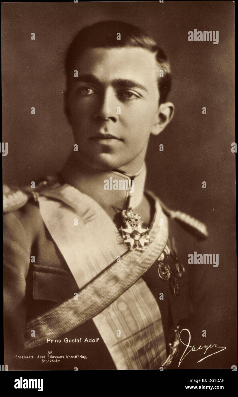 Ak Portrait des Prinzen Gustaf Adolf in Uniform mit Schärpe Stock Photo ...