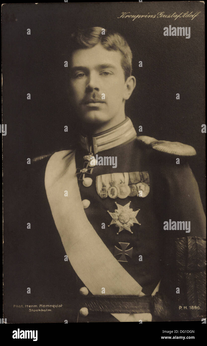 Ak Portrait des Kronprinzen Gustaf Adolf in Uniform, frühe Jahre ...