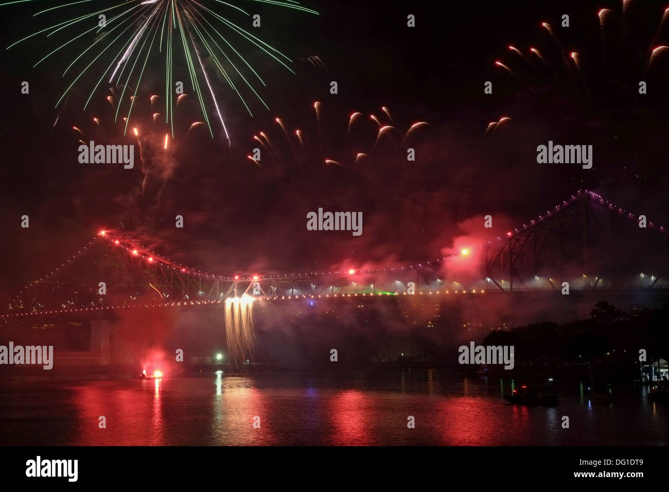 Fireworks display during Riverfire in Brisbane Stock Photo - Alamy