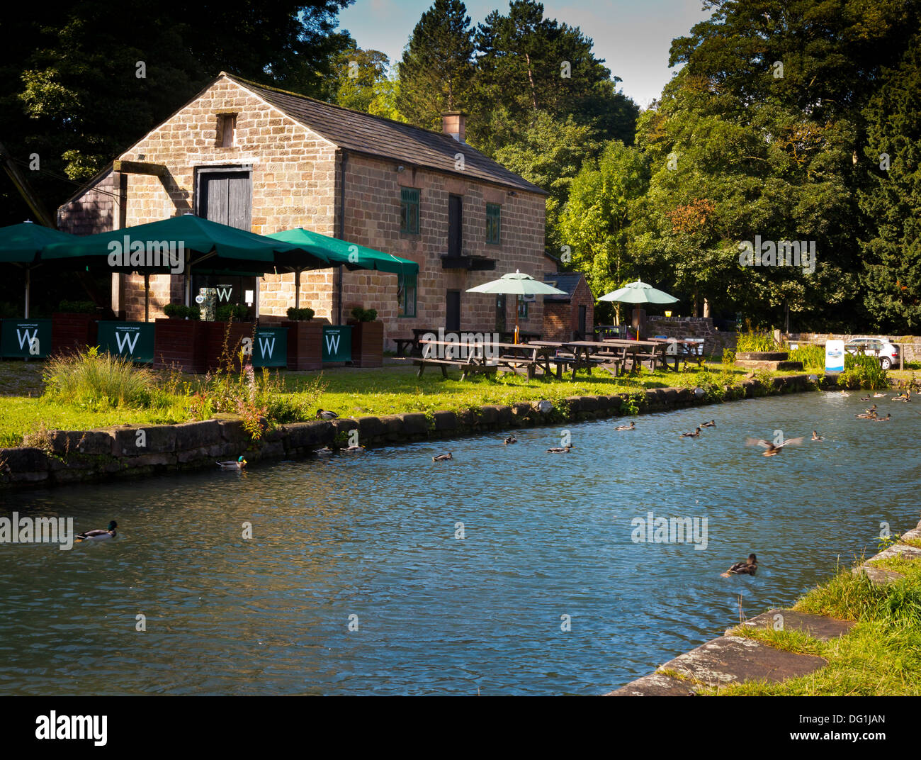 Built during the industrial revolution hi-res stock photography and ...