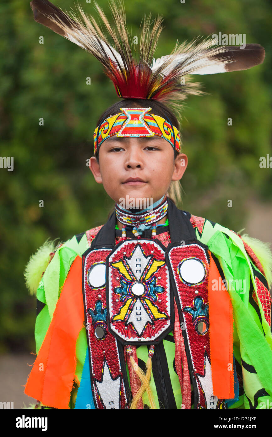 Native Costume Traditional Tribal High Resolution Stock Photography and ...