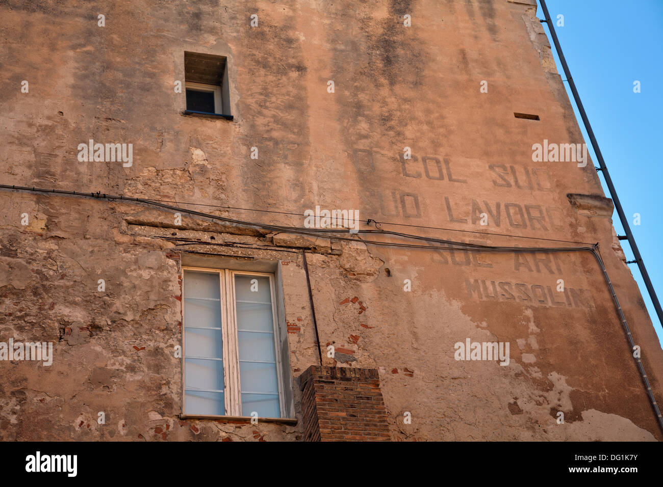 Mussolini building hi-res stock photography and images - Alamy
