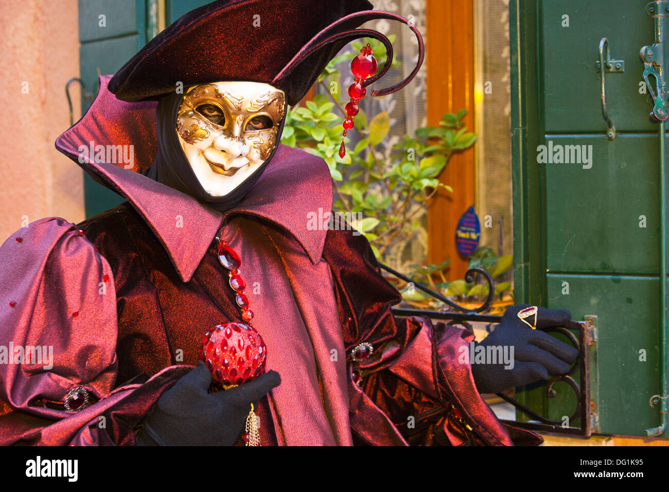 Harlequin Halloween Mask