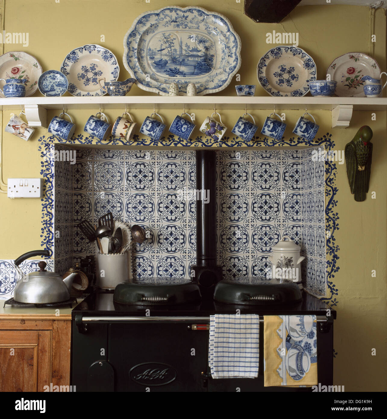 Aga kettle hi-res stock photography and images - Alamy