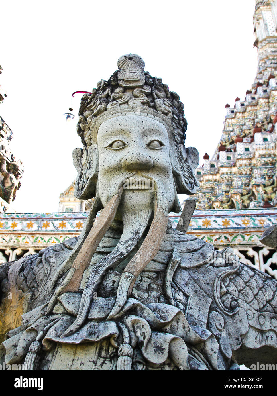 Chinese temple figure thailand hi-res stock photography and images - Alamy