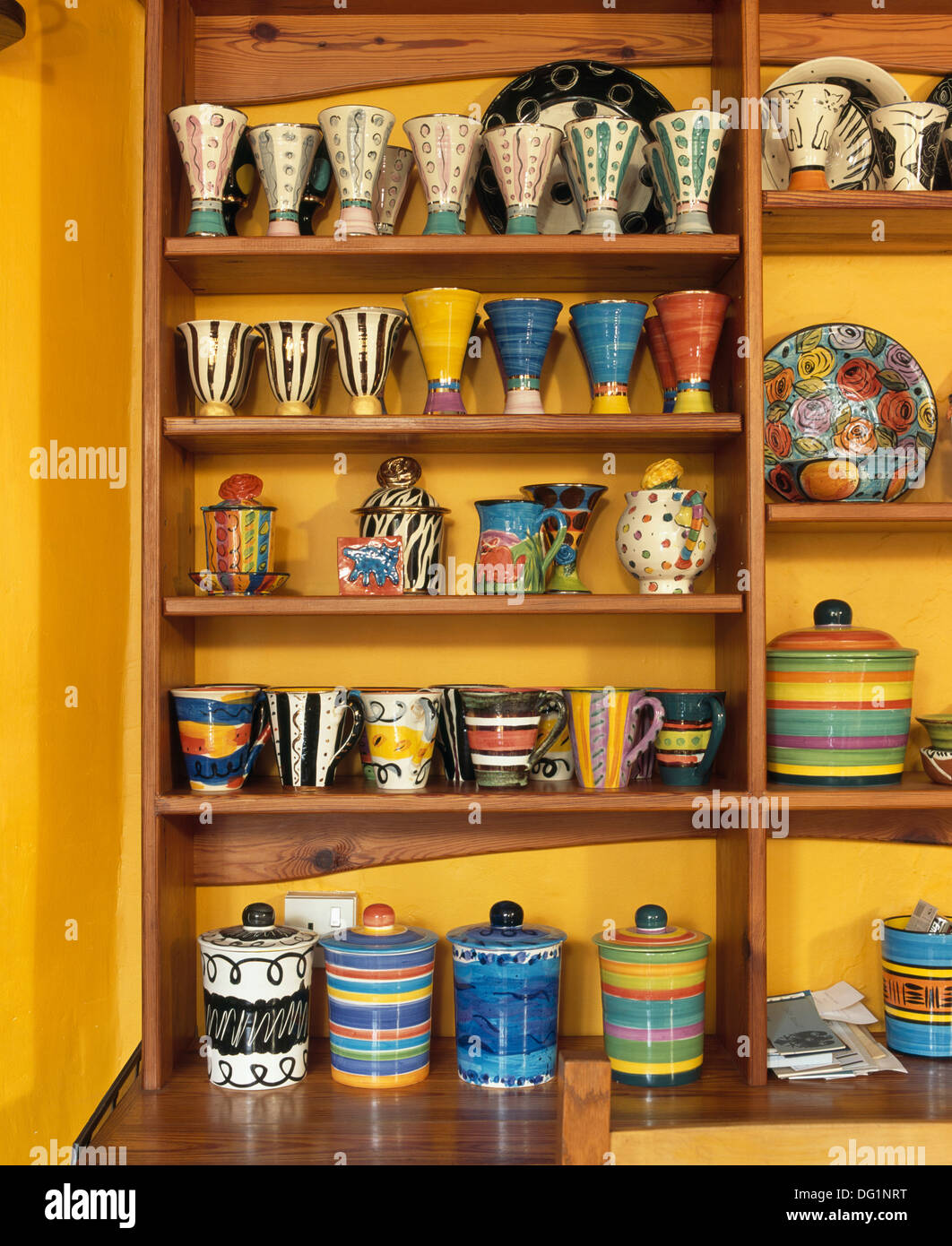 Pottery storage hi-res stock photography and images - Alamy