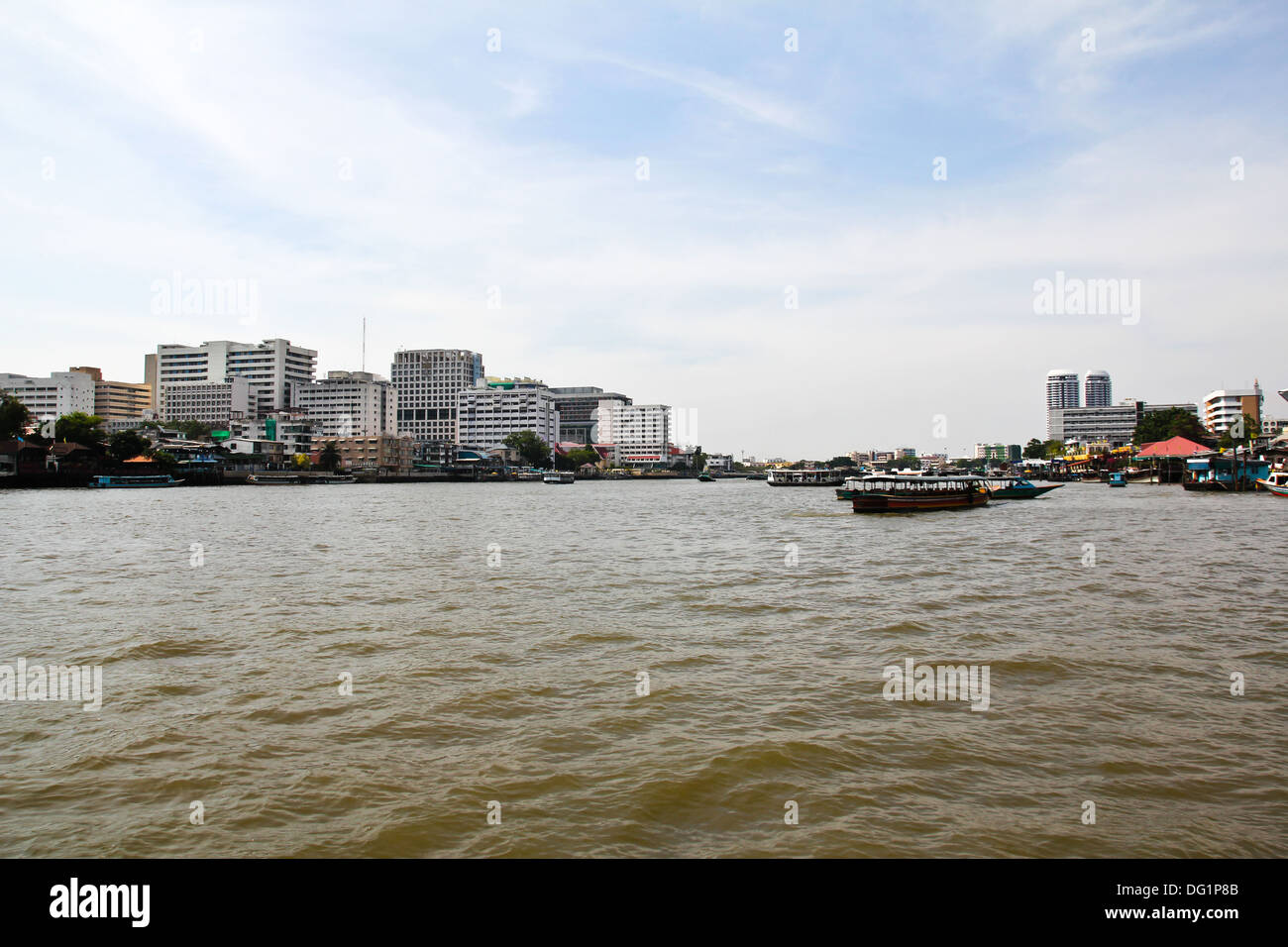 Scenic view of the Chao Praya River in Bangkok,Thailand Stock Photo - Alamy