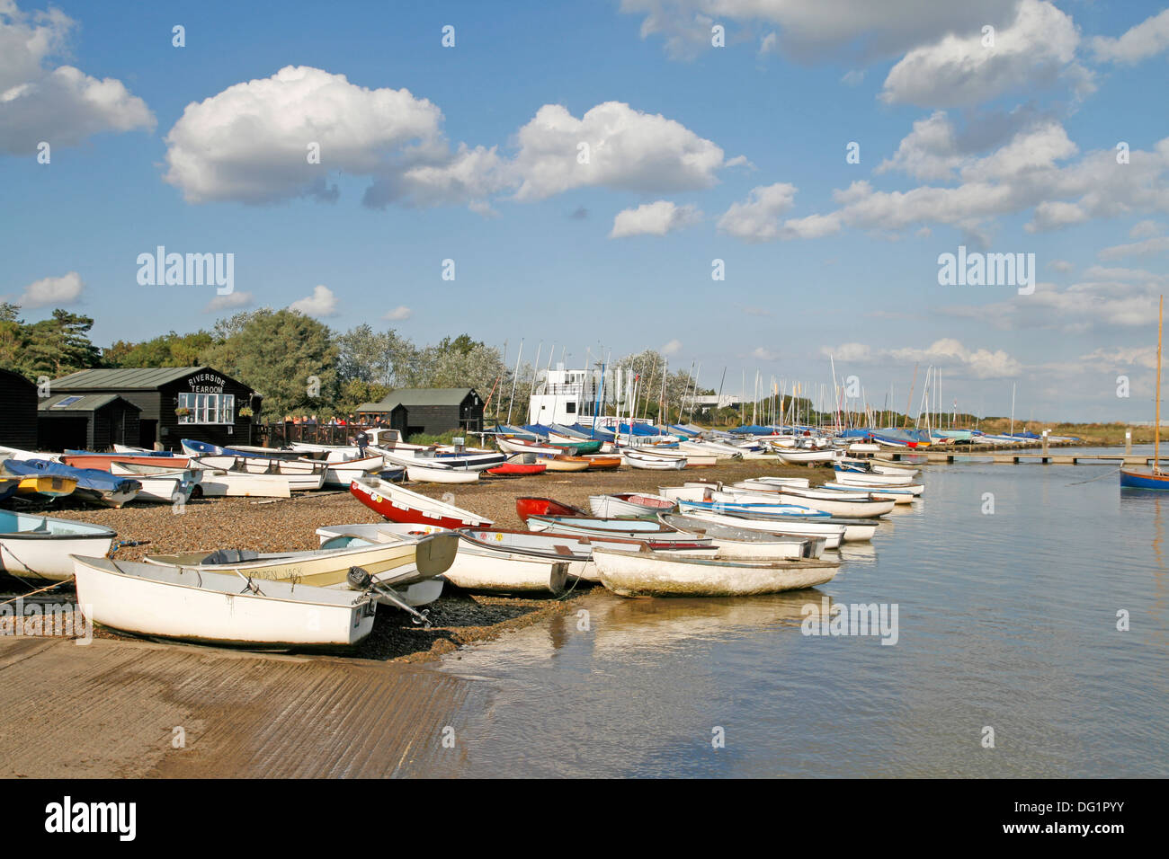 Orford quay suffolk uk hi-res stock photography and images - Alamy