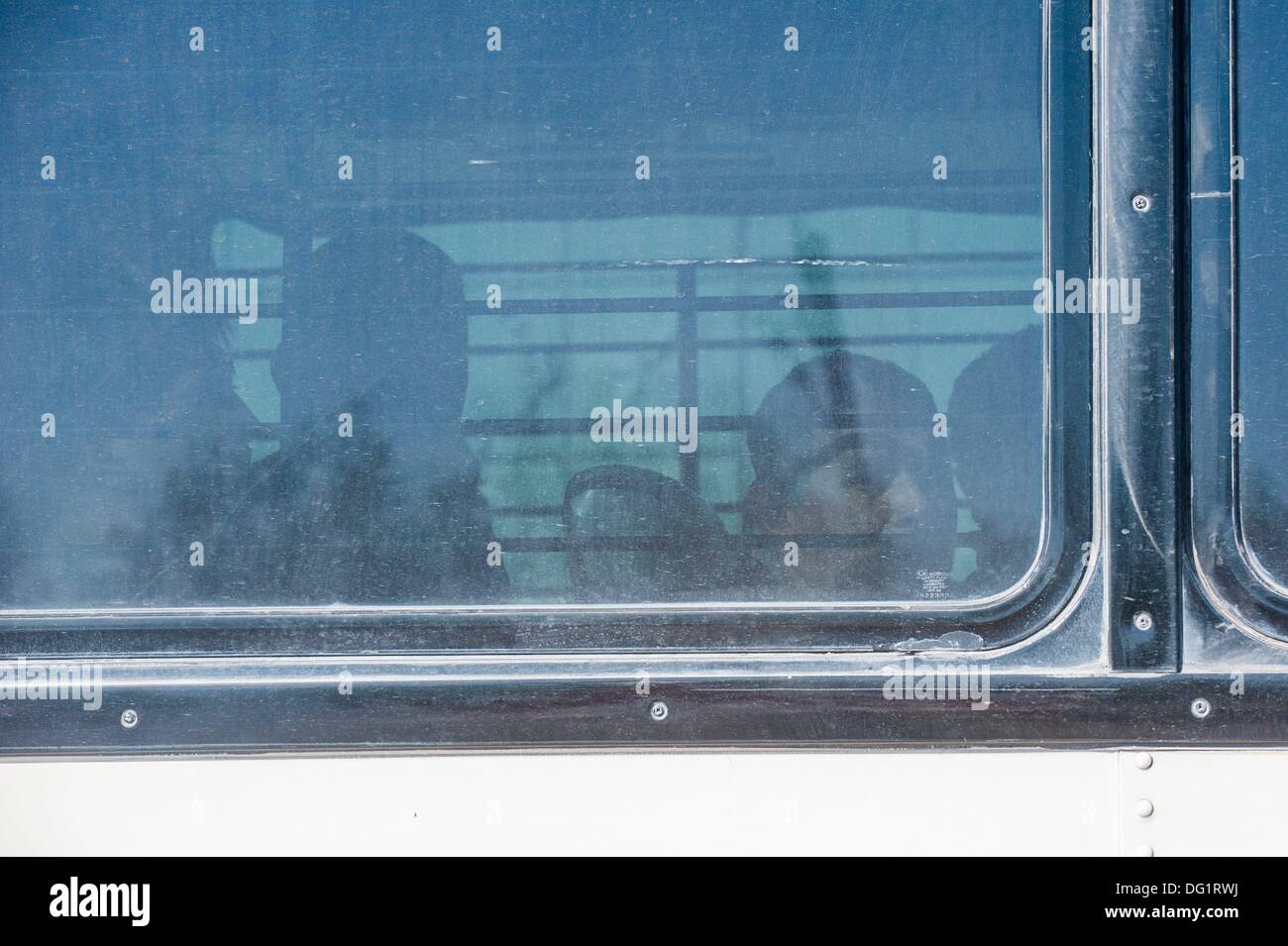 Tucson, Arizona, UK. 11th Oct, 2013. People headed for Operation ...