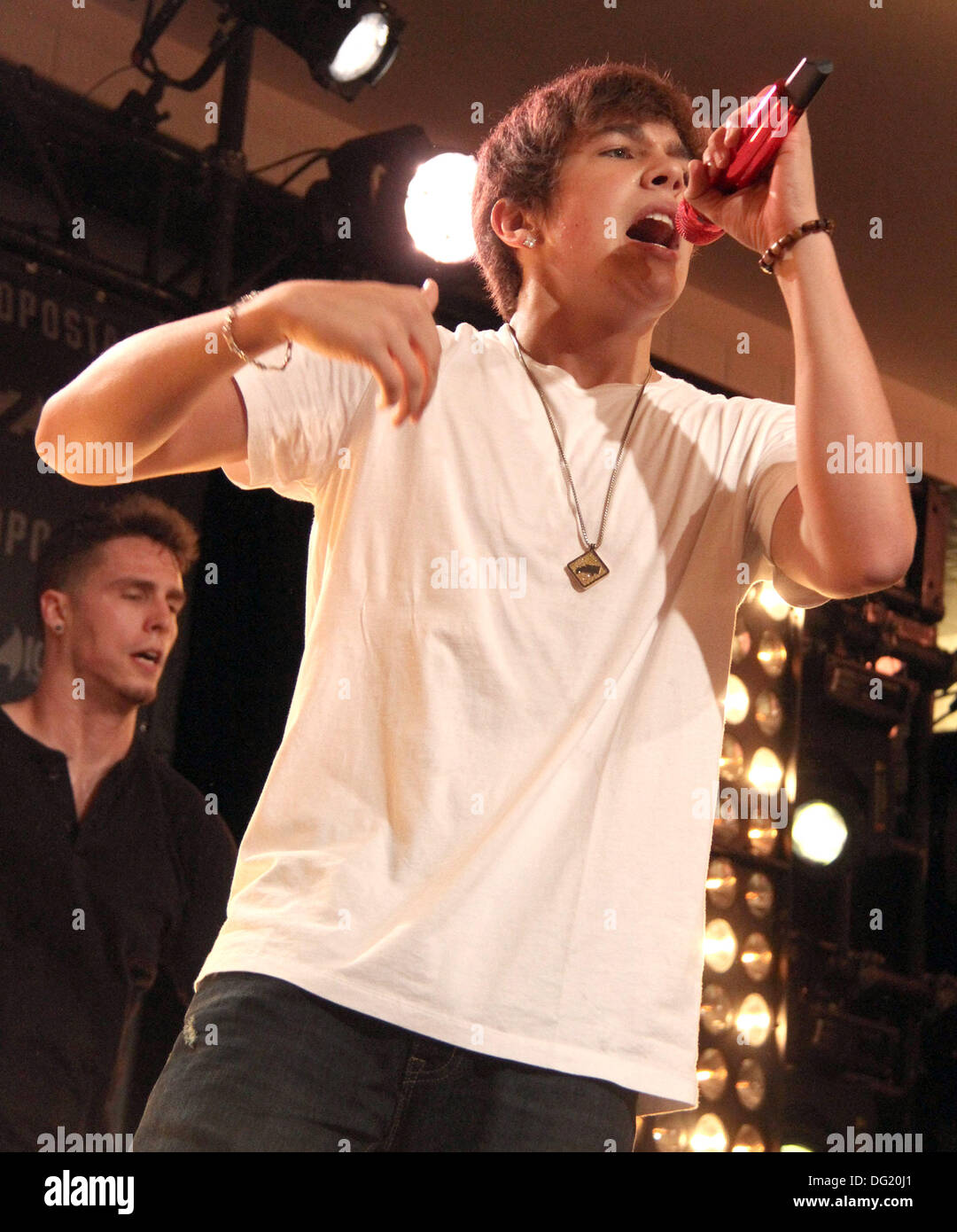 New York, New York, USA. 11th Oct, 2013. Singer AUSTIN MAHONE performs ...
