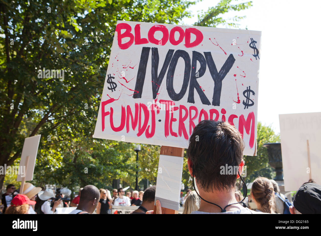 Poaching sign hi-res stock photography and images - Alamy