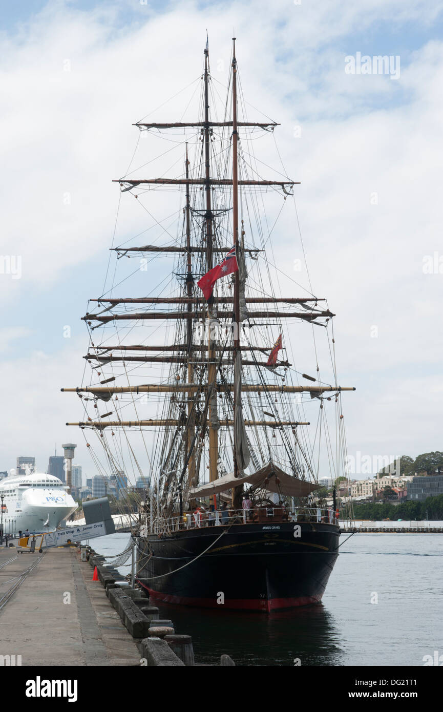 Tall ship "James Craig" at Darling Harbour in Sydney Stock Photo - Alamy