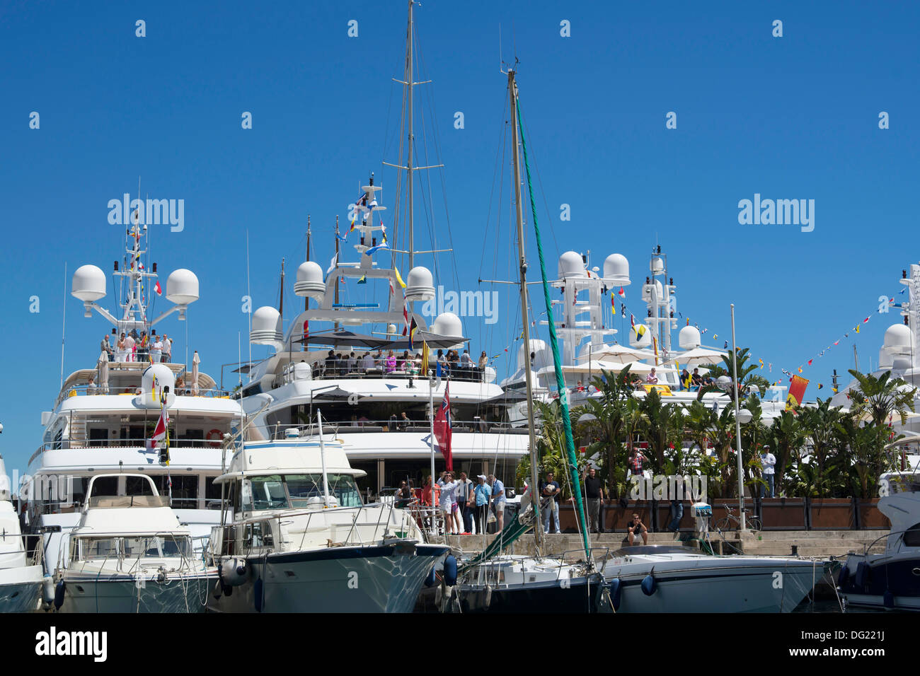 Ship, Yacht, Port, Hercule, Monaco, Monte Carlo Stock Photo - Alamy