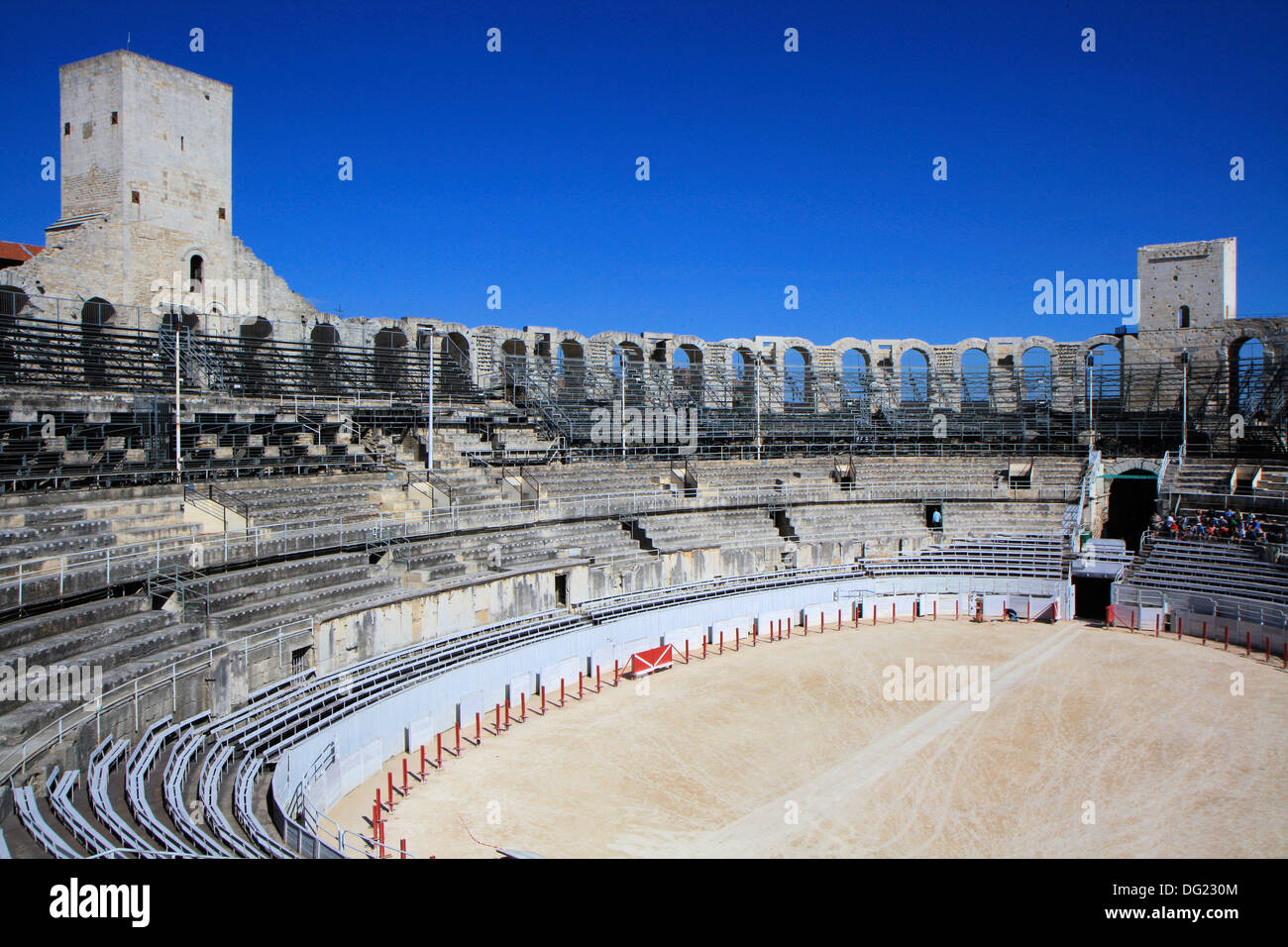 Arles amphitheatre hi-res stock photography and images - Alamy