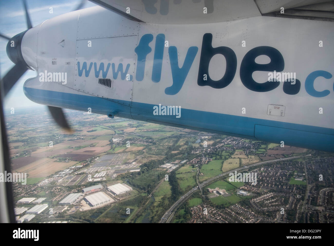 Flybe prop aircraft hi-res stock photography and images - Alamy