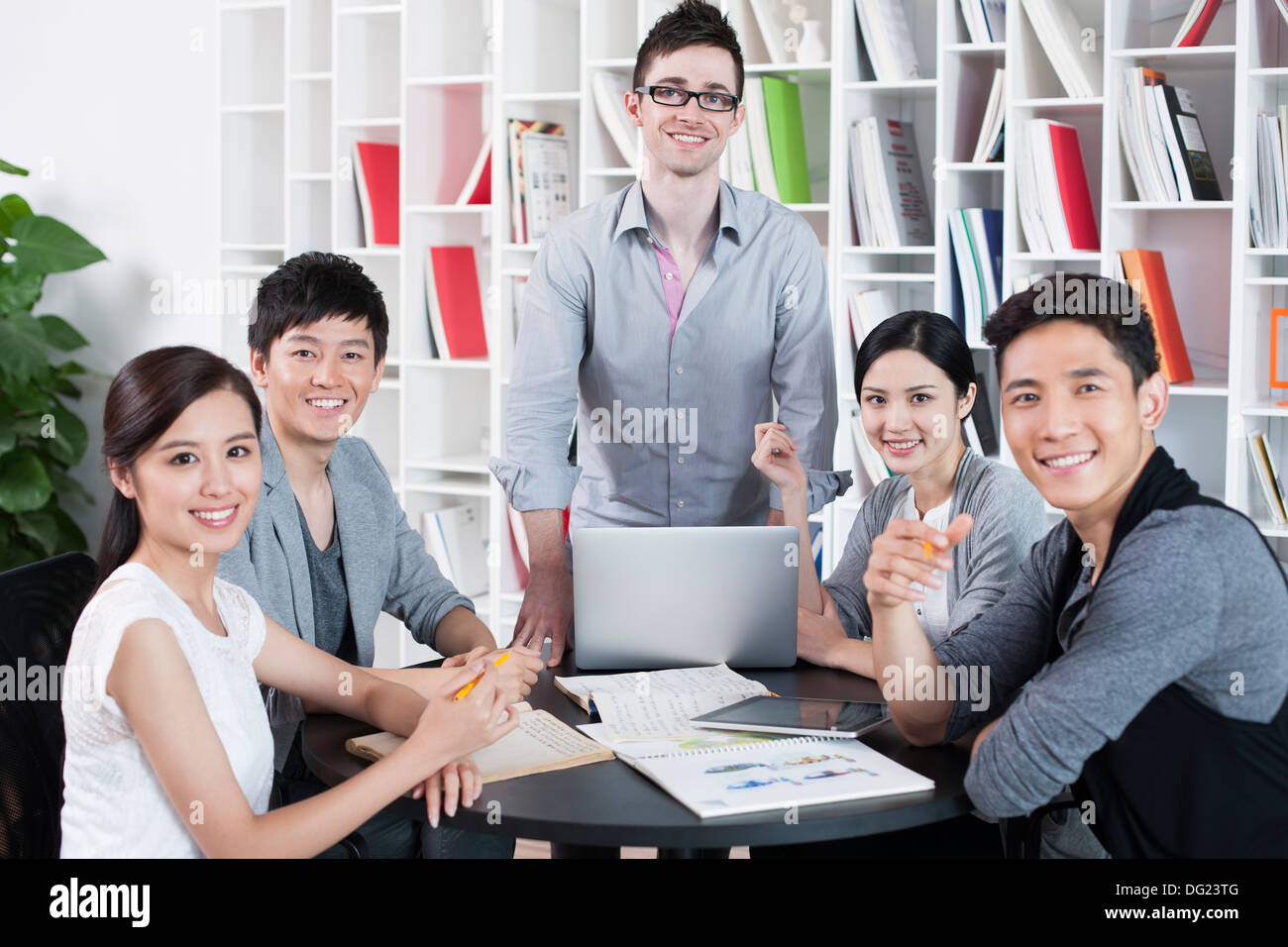 Portrait of office workers Stock Photo - Alamy