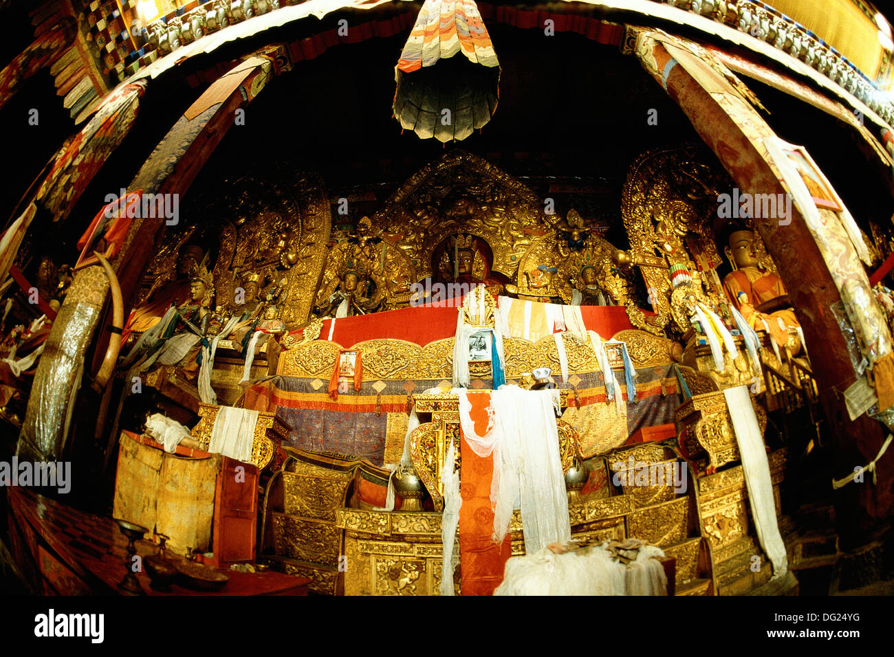 Potala Palace Interior High Resolution Stock Photography and Images - Alamy