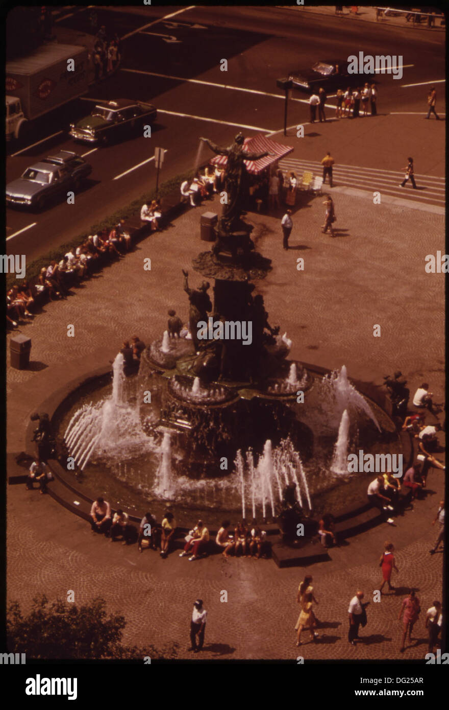 This image captures the Tyler Davidson Fountain, located in Fountain ...