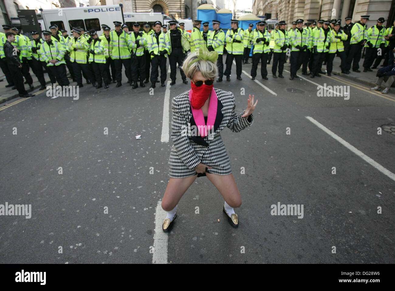 Riot police and protesters near the Bank of England in central London ...