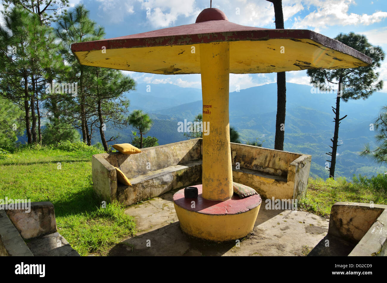 Resting place of the Kasar Devi Temple caretaker, Almora, Uttarakhand ...