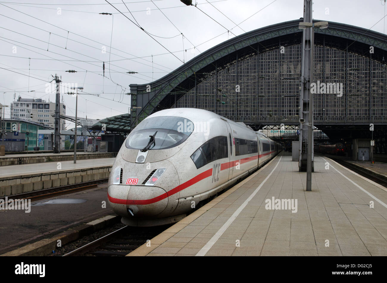 Ice 3 train hi-res stock photography and images - Alamy