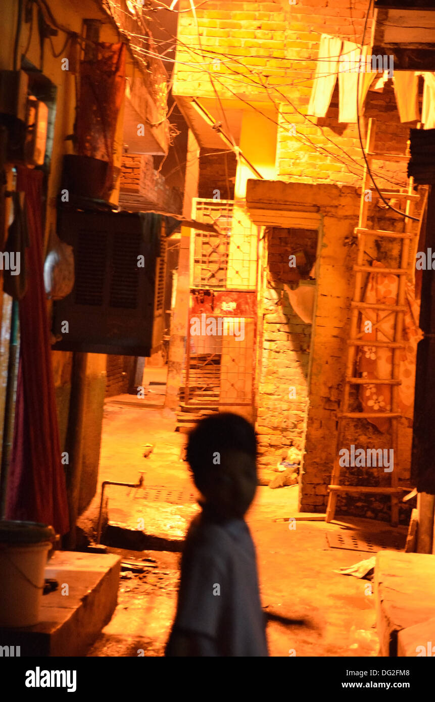 Poor neighborhood of Delhi, India Stock Photo - Alamy