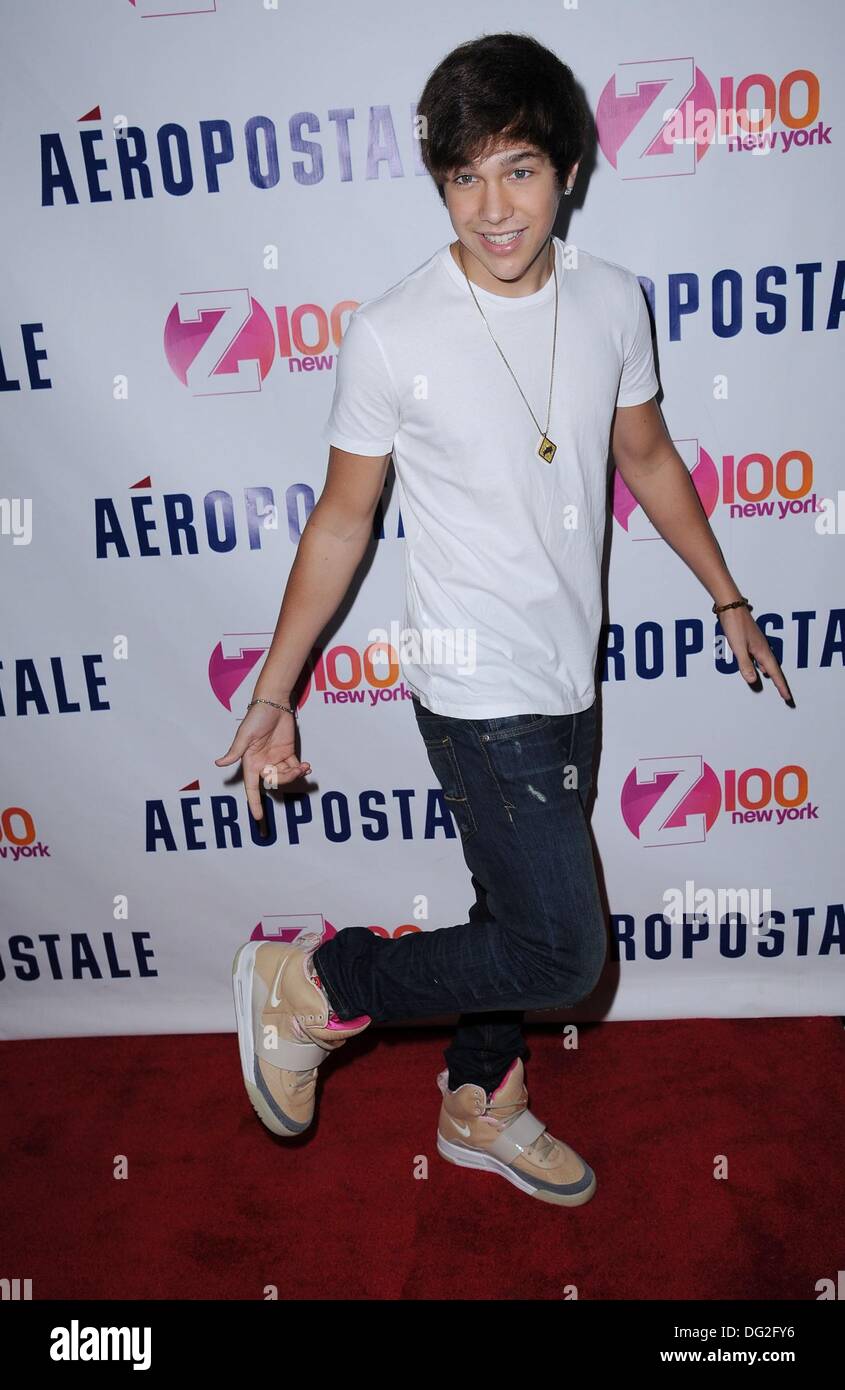 New York, NY, USA. 11th Oct, 2013. Austin Mahone in attendance for Z100 ...