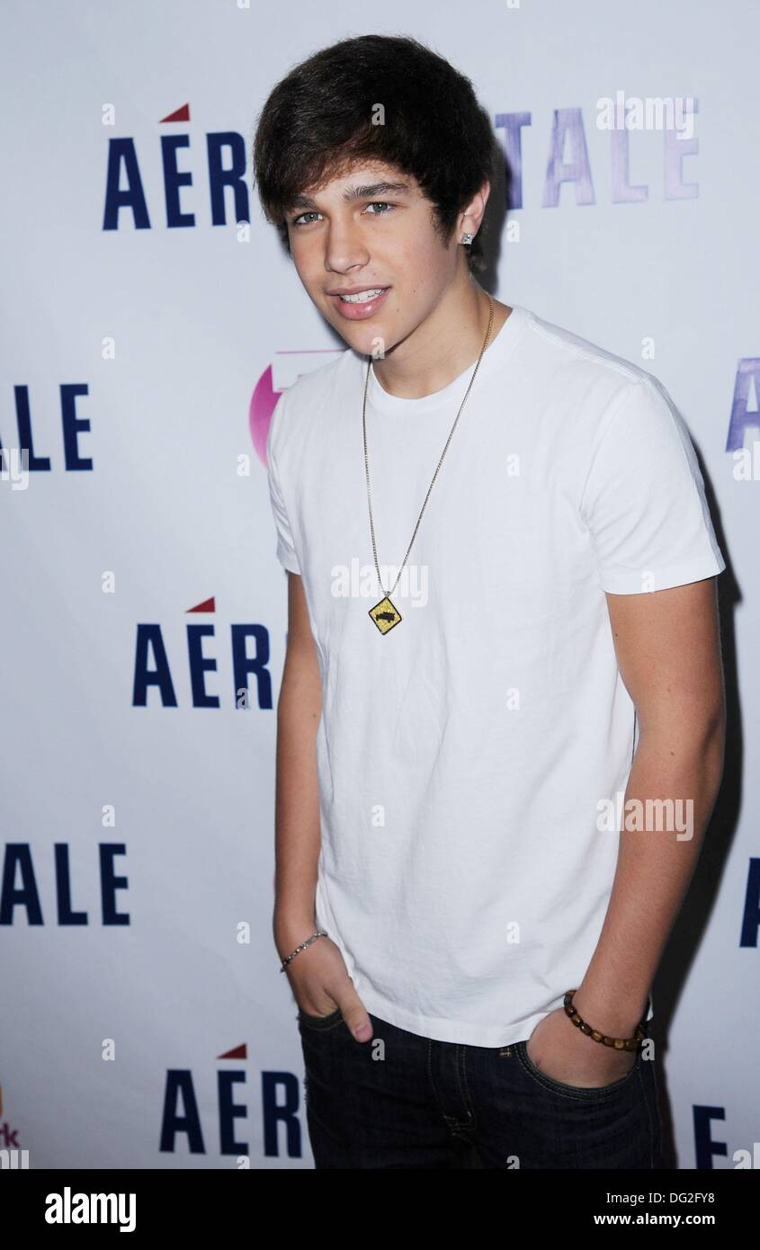 New York, NY, USA. 11th Oct, 2013. Austin Mahone in attendance for Z100 ...