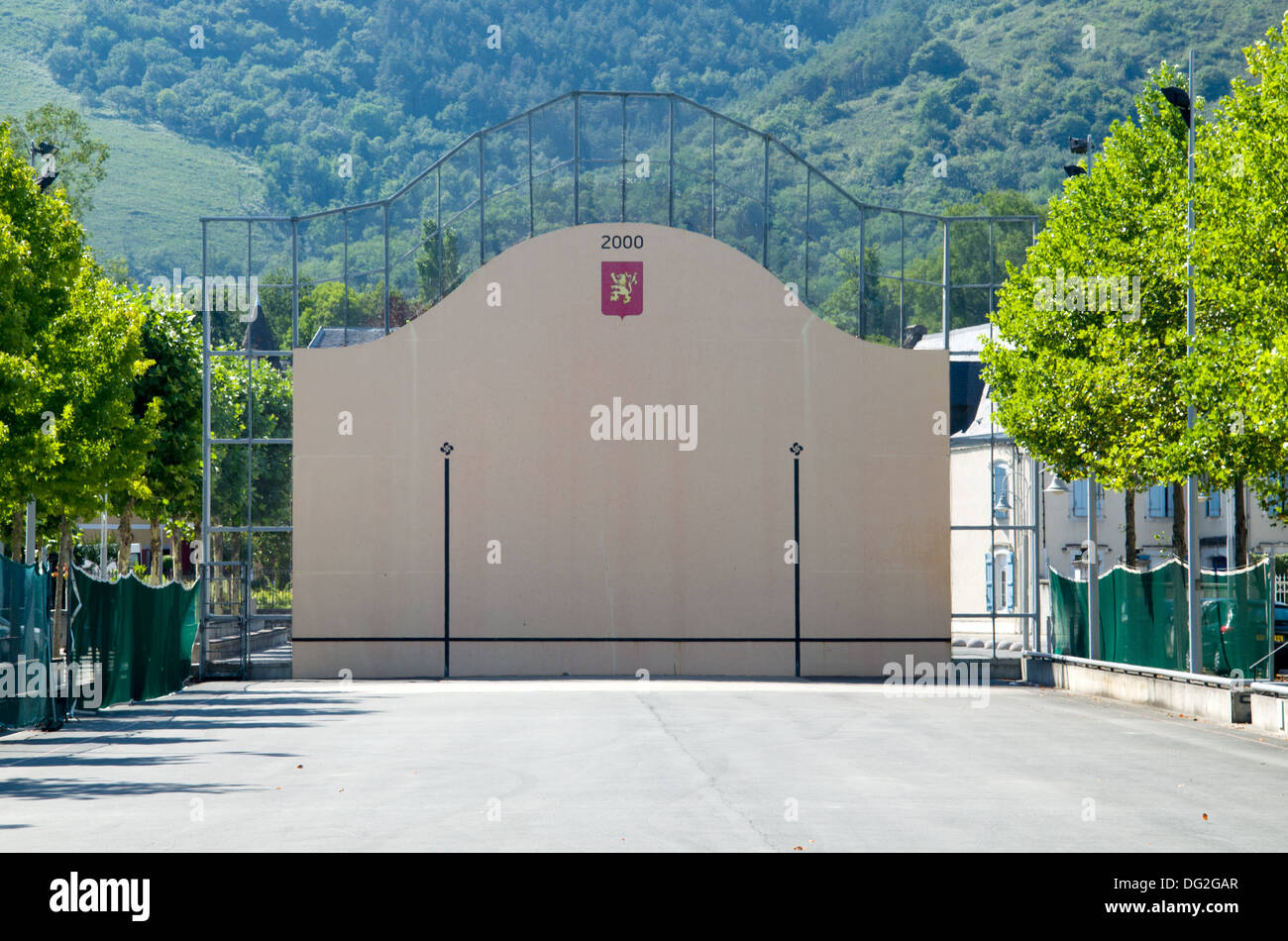 Open fronton hi-res stock photography and images - Alamy
