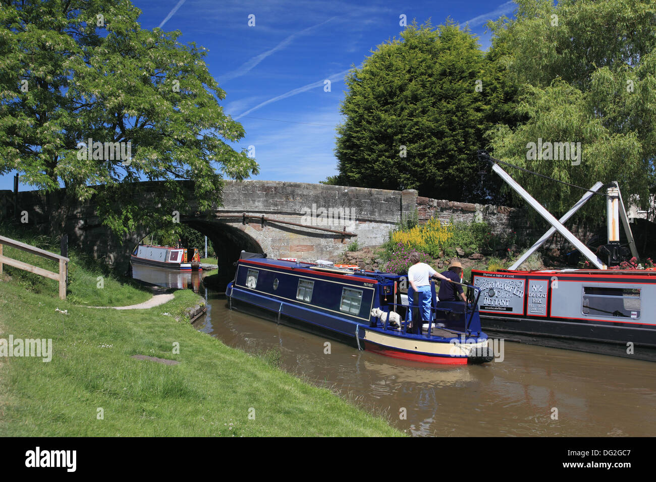 Norbury junction bridge hi-res stock photography and images - Alamy