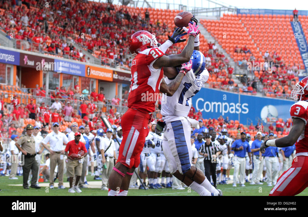 Houston, Texas, USA. 12th Oct, 2013. OCT 12 2013: University of Houston ...