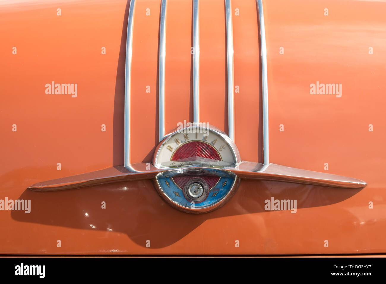 The emblem on the trunk lid car Pontiac Star Chief Stock Photo - Alamy