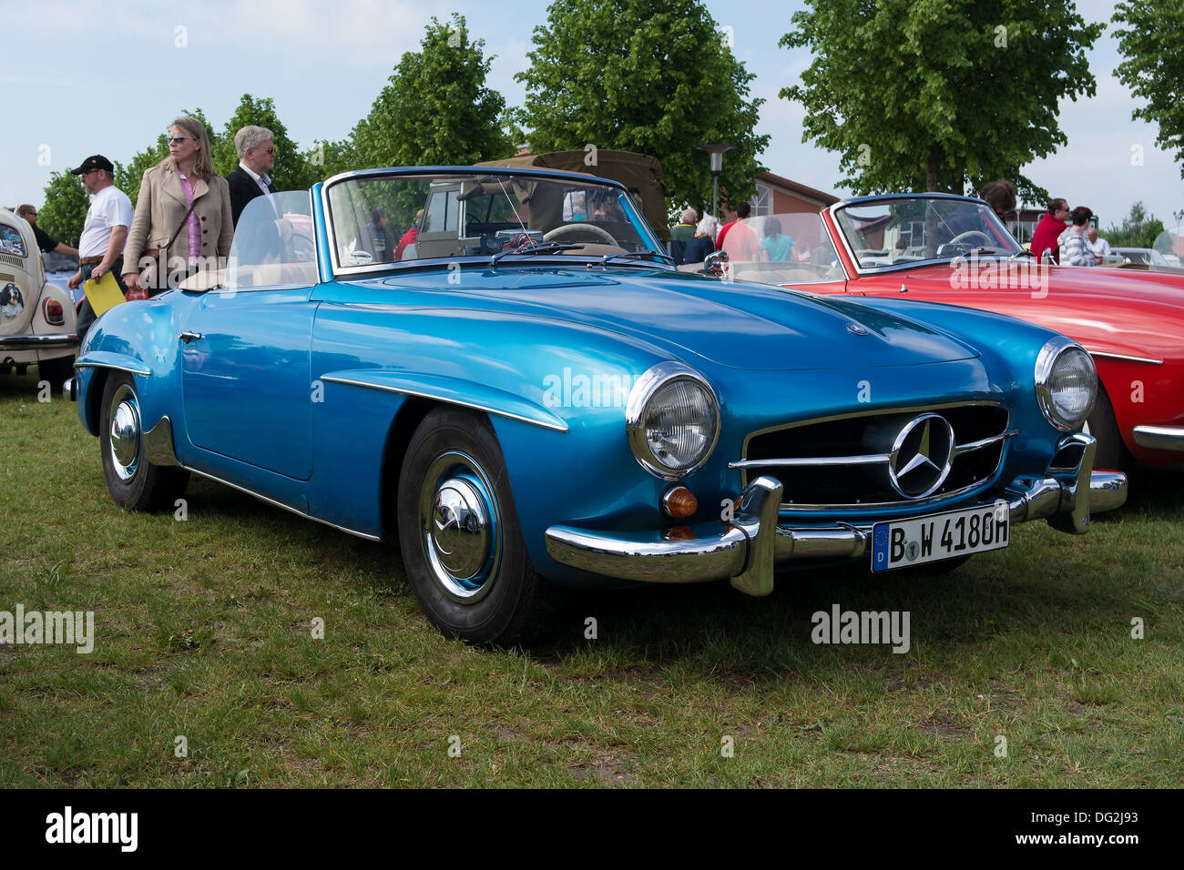 Car Mercedes-Benz 190SL Stock Photo - Alamy